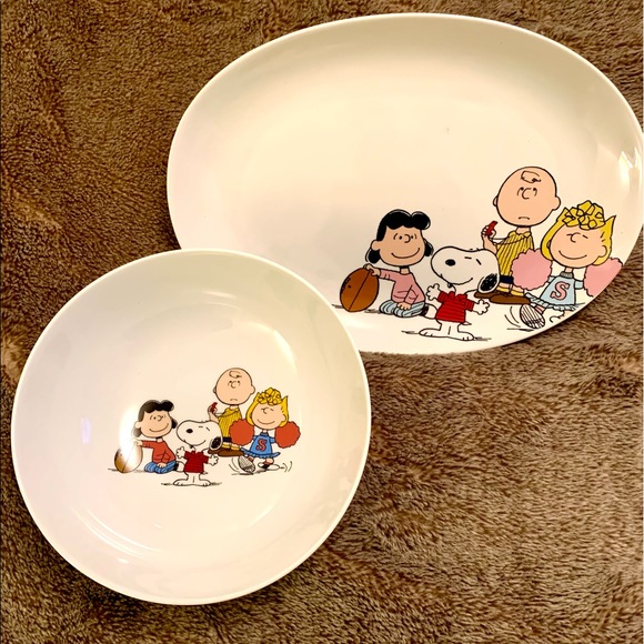 Peanuts | Dining | Limited Collectors Edition Peanuts And Friends ...
